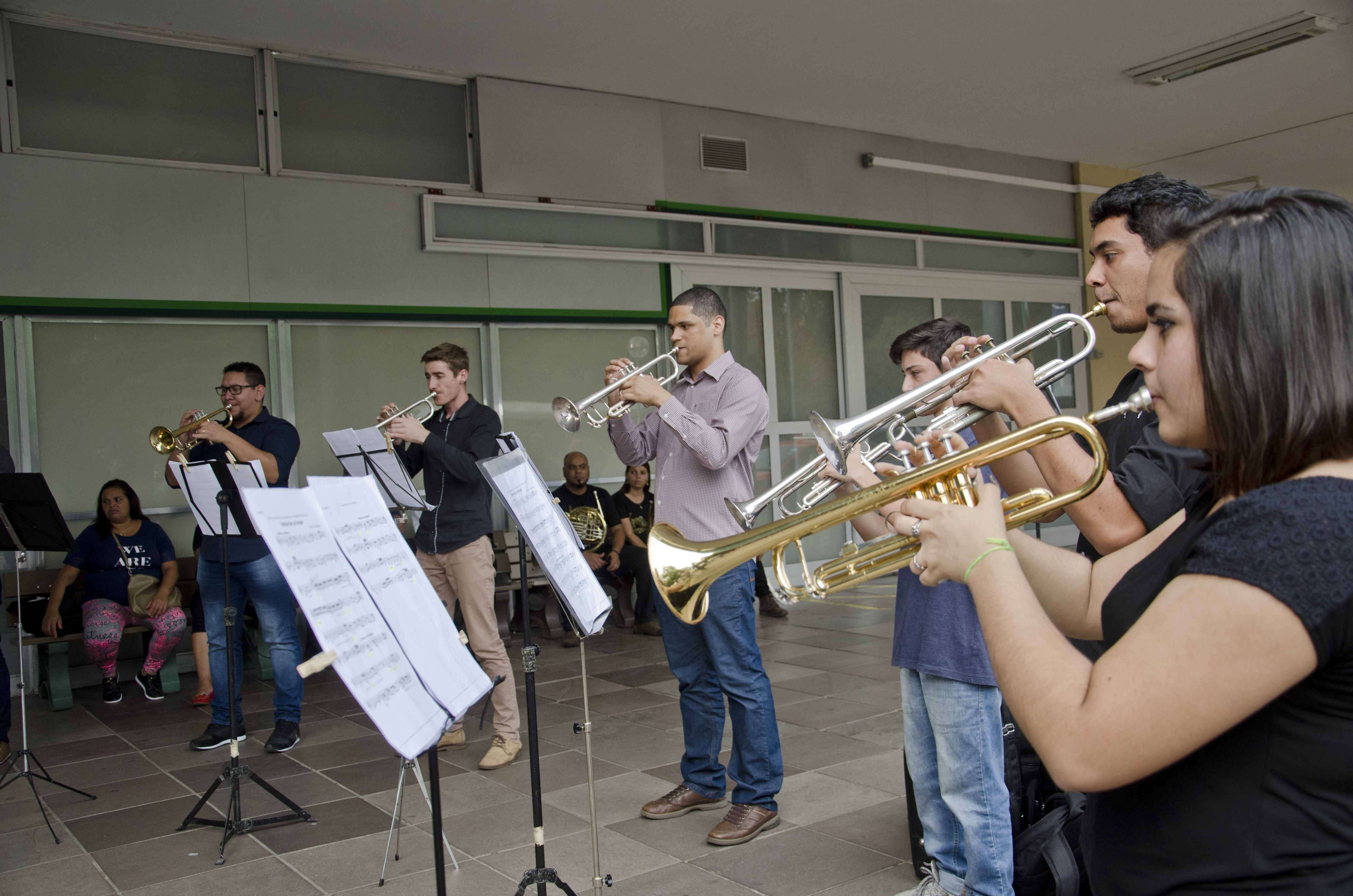 Ospa traz música aos pacientes do HCPA - Portal Hospital de Clínicas de ...